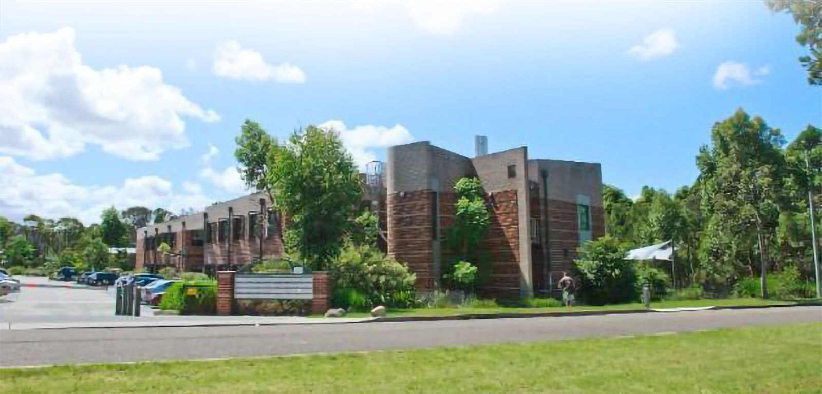 University of Wollongong Australia (UOW) - Southern Highlands Campus ...