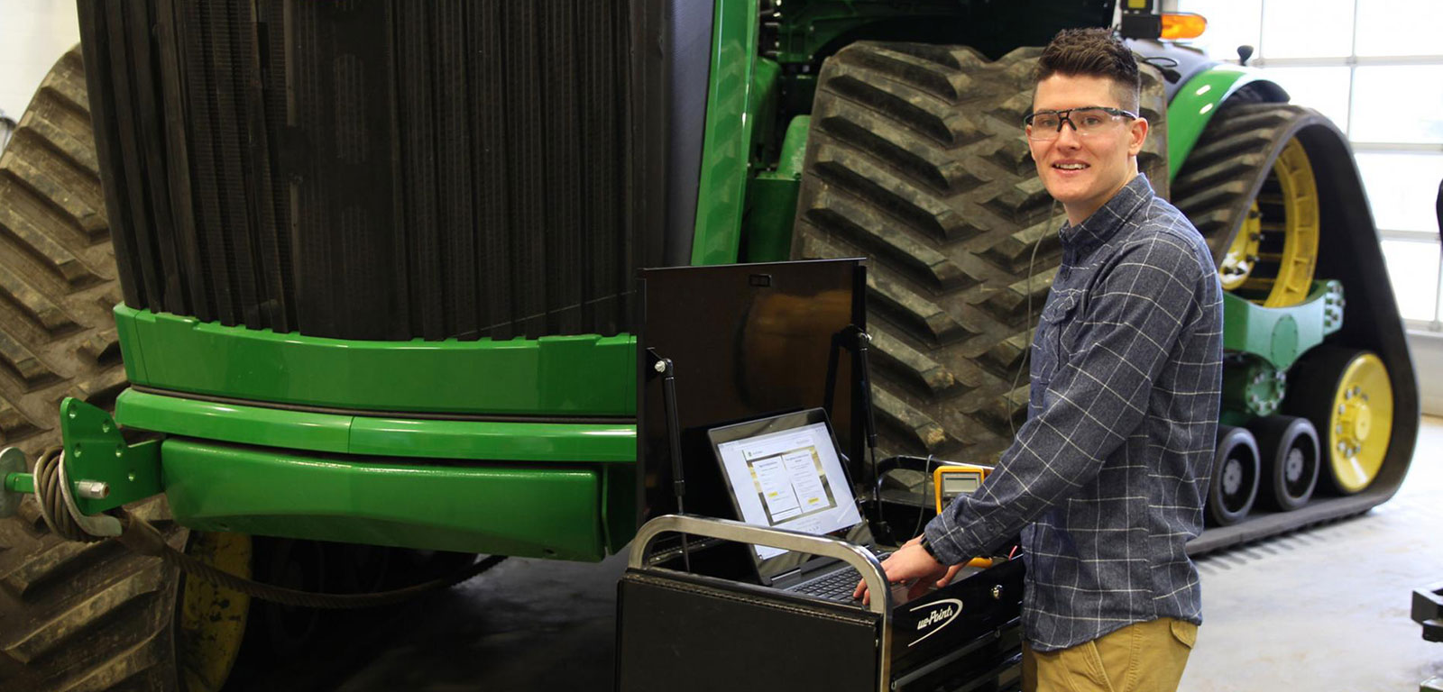 Agricultural Equipment Technician - John Deere Ag Tech [Apprenticeship ...