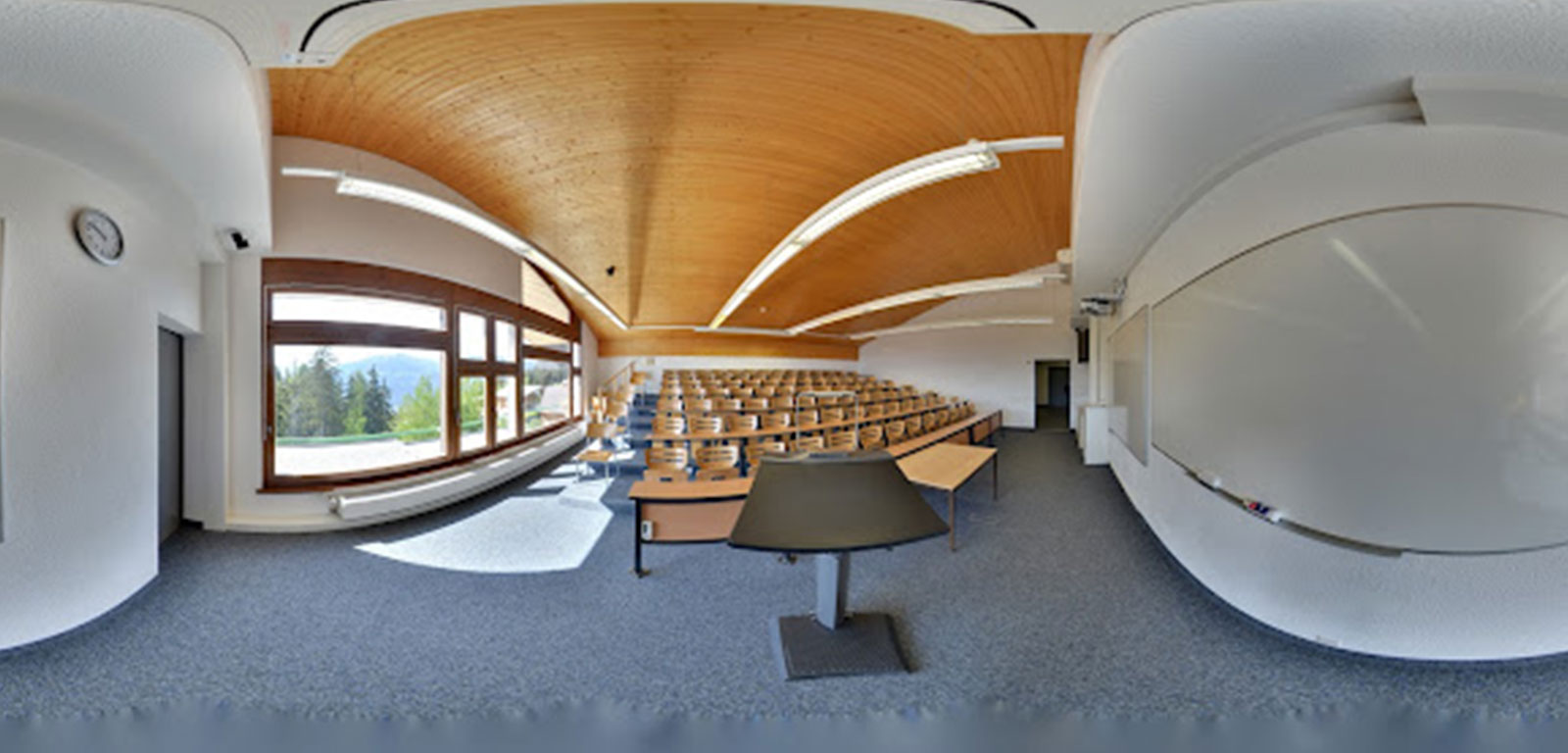 Les Roches International School of Hotel Management - Crans Montana ...