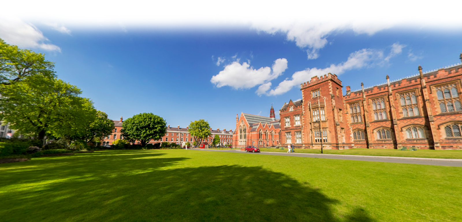 Đại học Queen's Belfast - ApplyZones