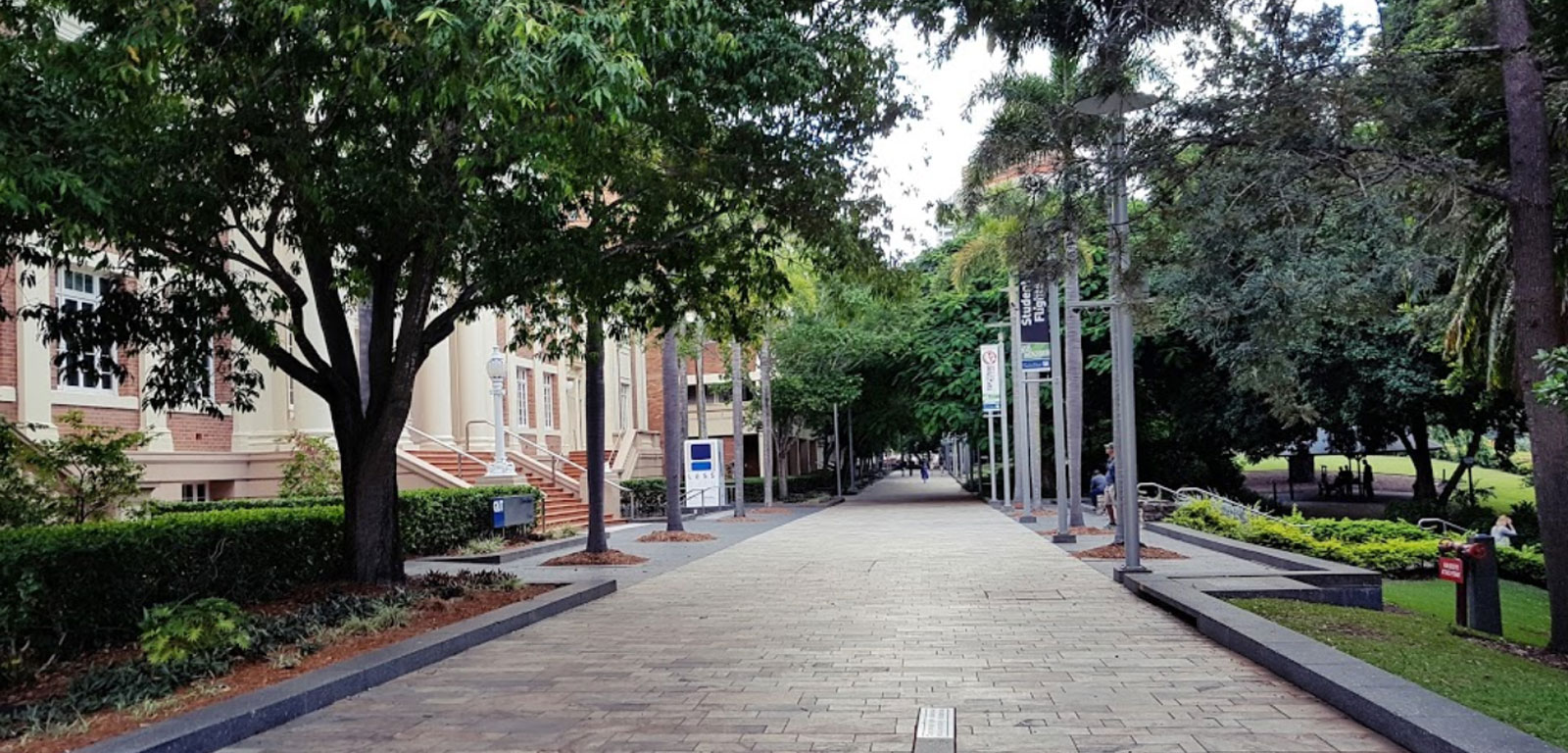 Queensland University of Technology (QUT) - Gardens Point campus ...